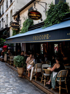 7 Beautiful Hidden Spots In Paris - International Traveller